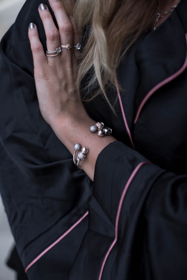 outfit: pyjama x pandora open bangle - black palms the magazine